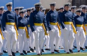 How To Join The US Air Force [2022 Guide]