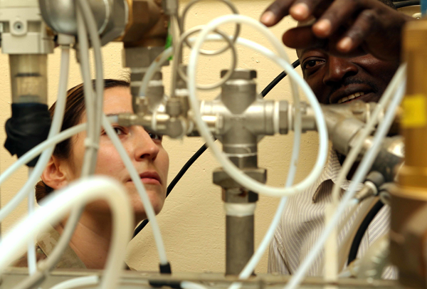 Army Biomedical Equipment Specialist (MOS 68A): Career Details ...